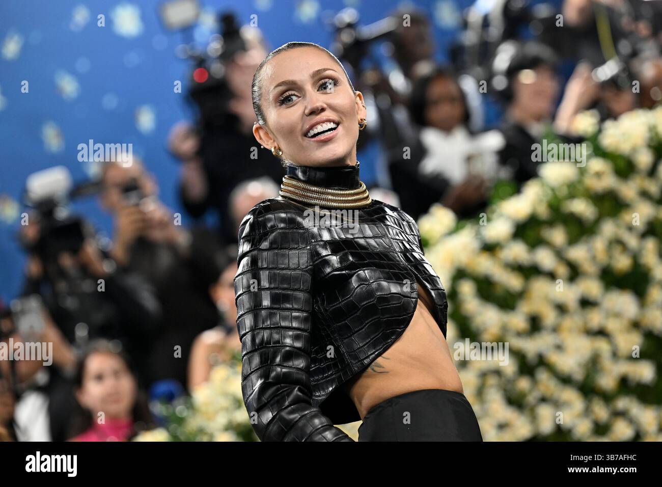 Miley Cyrus attends The Metropolitan Museum of Art's Costume Institute ...