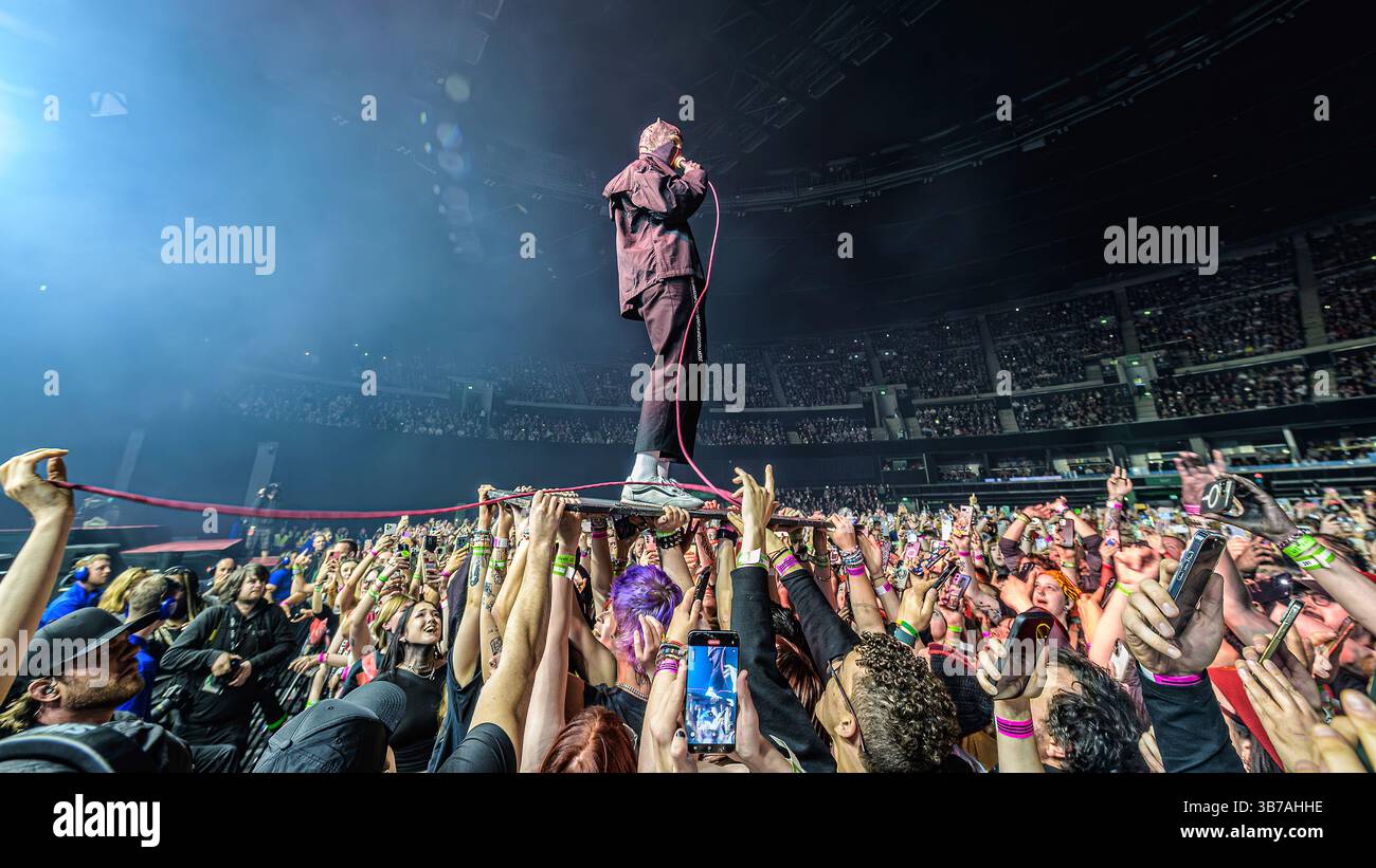 Glasgow, UK. 05th May, 2025. Tyler Joseph of Twenty One Pilots performs ...
