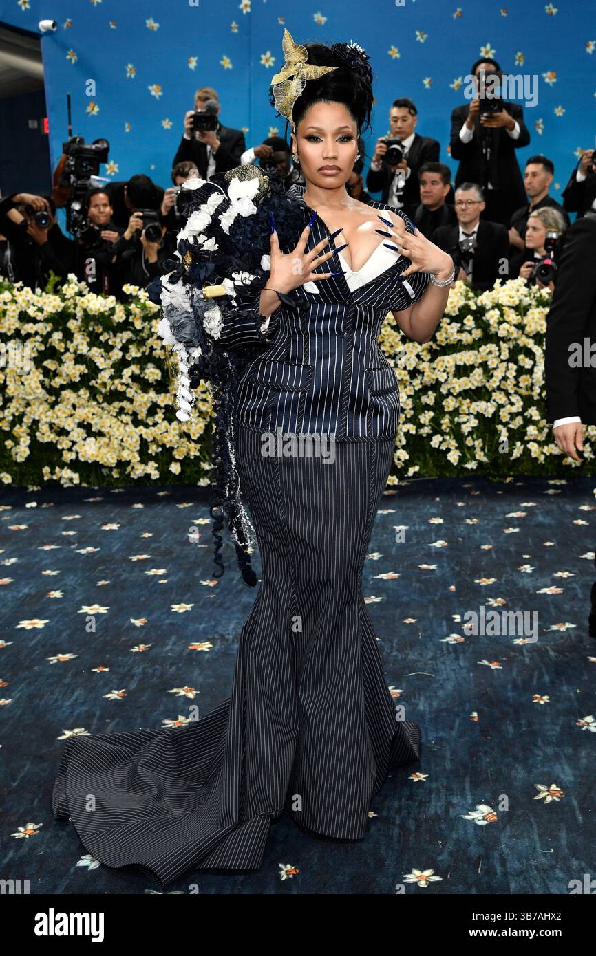 Nicki Minaj attends The Metropolitan Museum of Art's Costume Institute ...