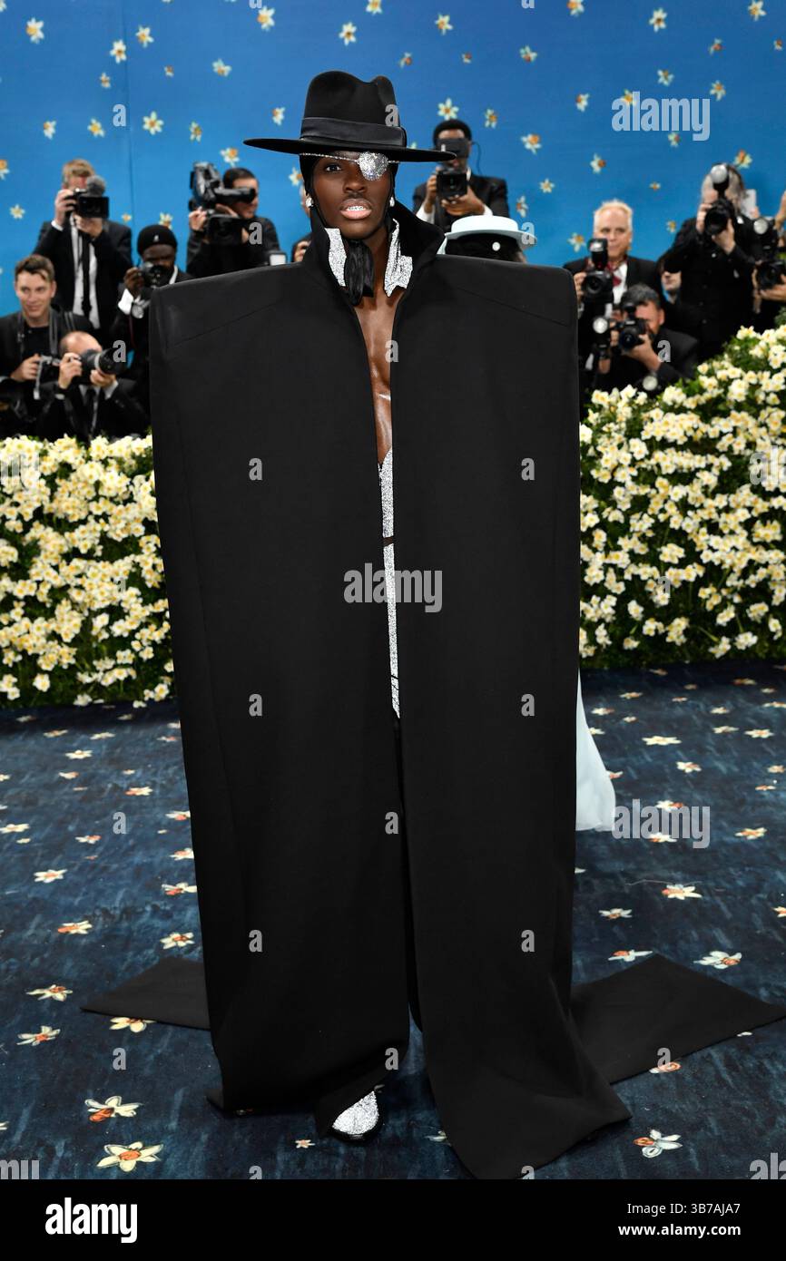 Alton Mason attends The Metropolitan Museum of Art's Costume Institute ...