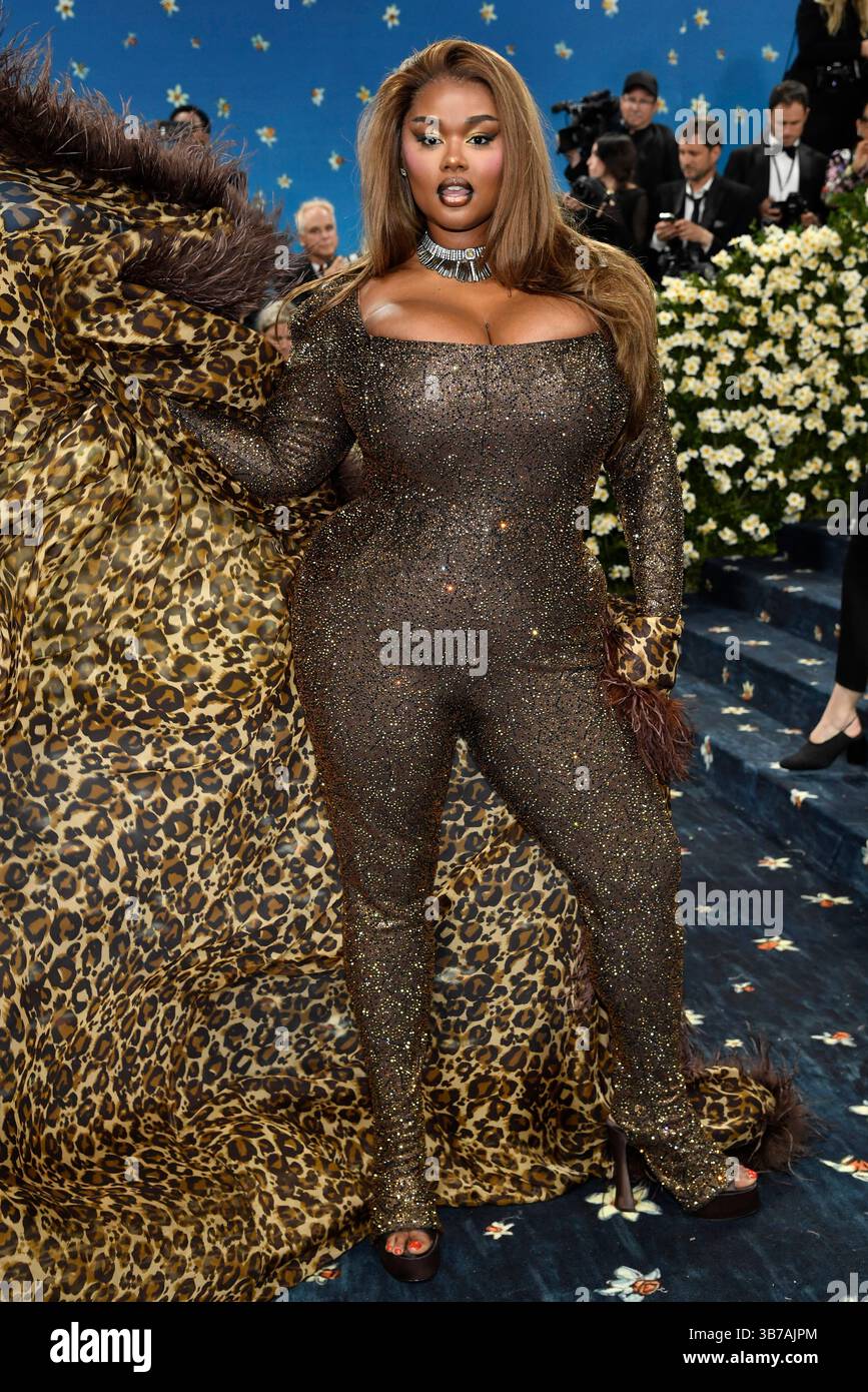 Precious Lee attends The Metropolitan Museum of Art's Costume Institute ...