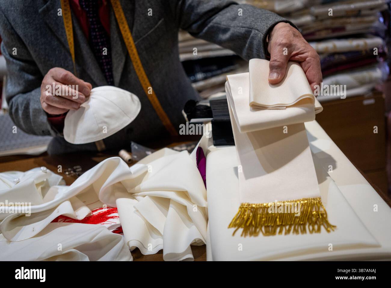 Rome, Italy. 05th May, 2025. Raniero Mancinelli shows the zucchetto and ...
