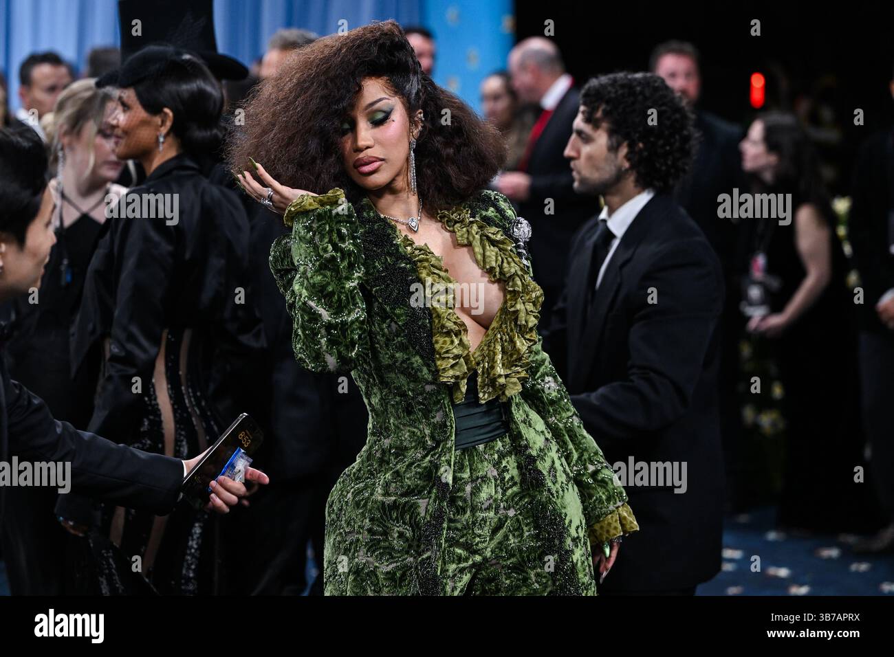 New York, USA. 05th May, 2025. Cardi B walking on the red carpet at the ...