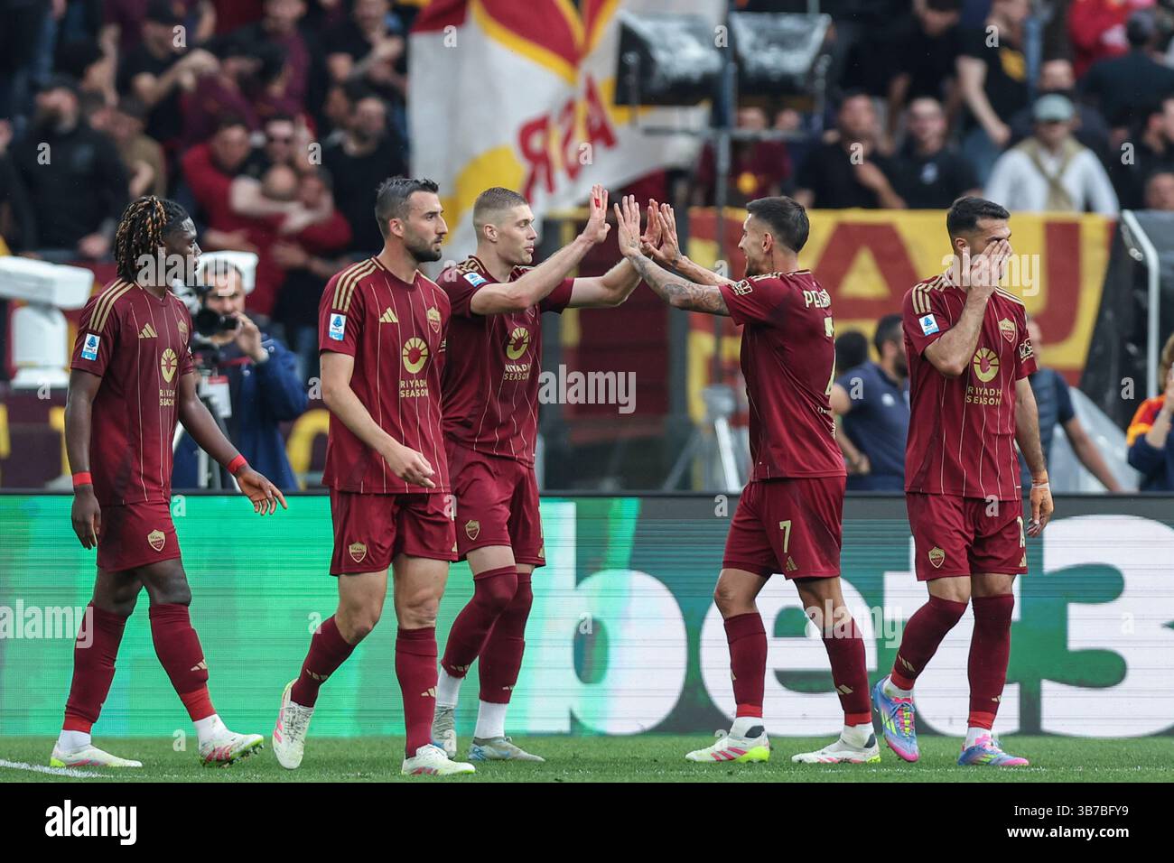 Rome, Italy. 04th May, 2025. Artem Dovbyk of Roma celebrates a goal ...