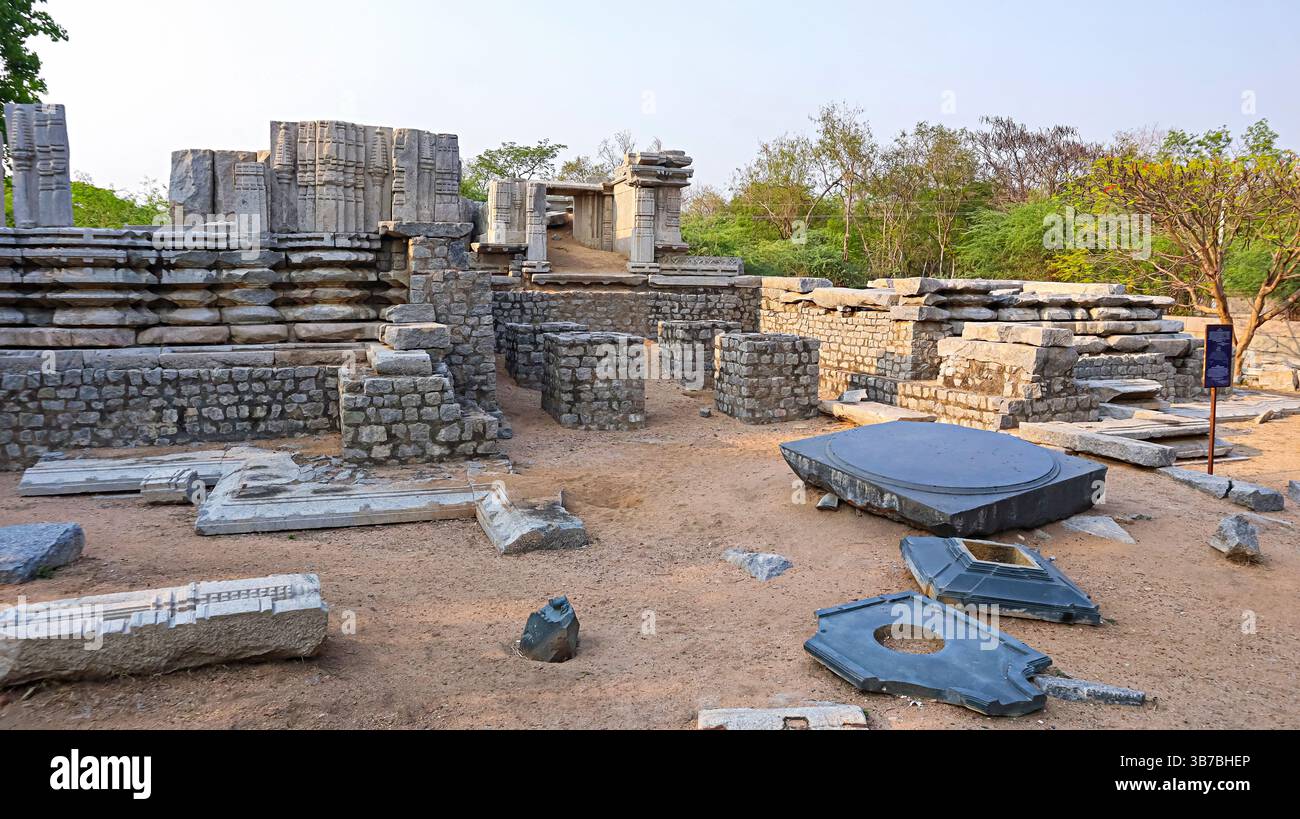 Kakatiya dynasty hi-res stock photography and images - Alamy