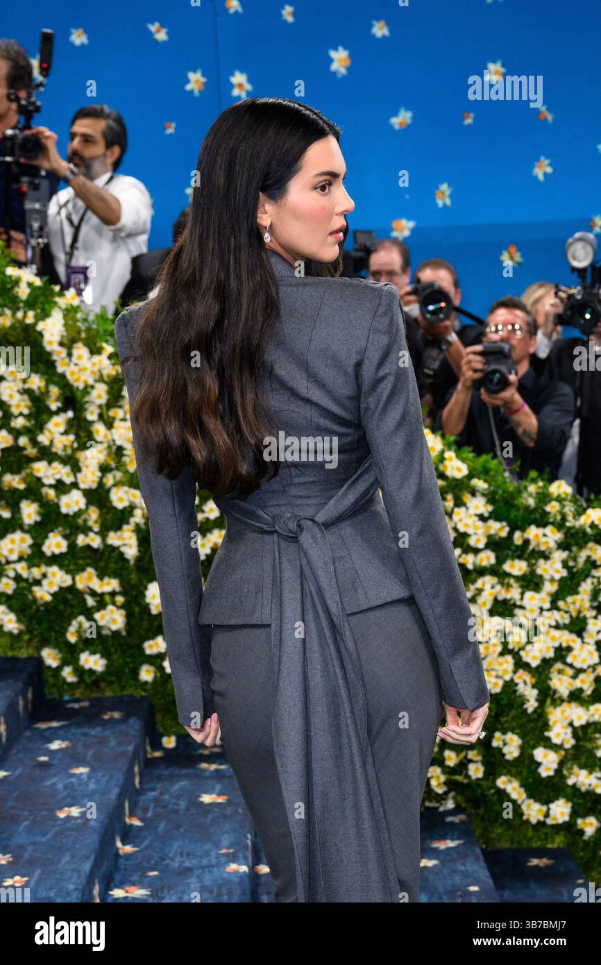 New York, USA. 5 May 2025. Kendall Jenner attending the Metropolitan ...