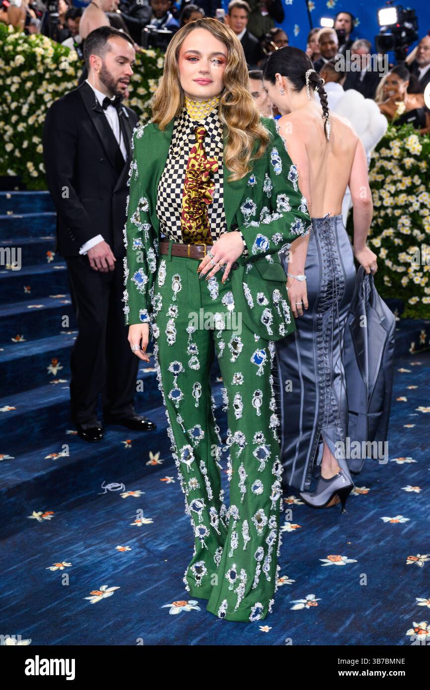 New York, USA. 5 May 2025. Joey King attending the Metropolitan Museum ...