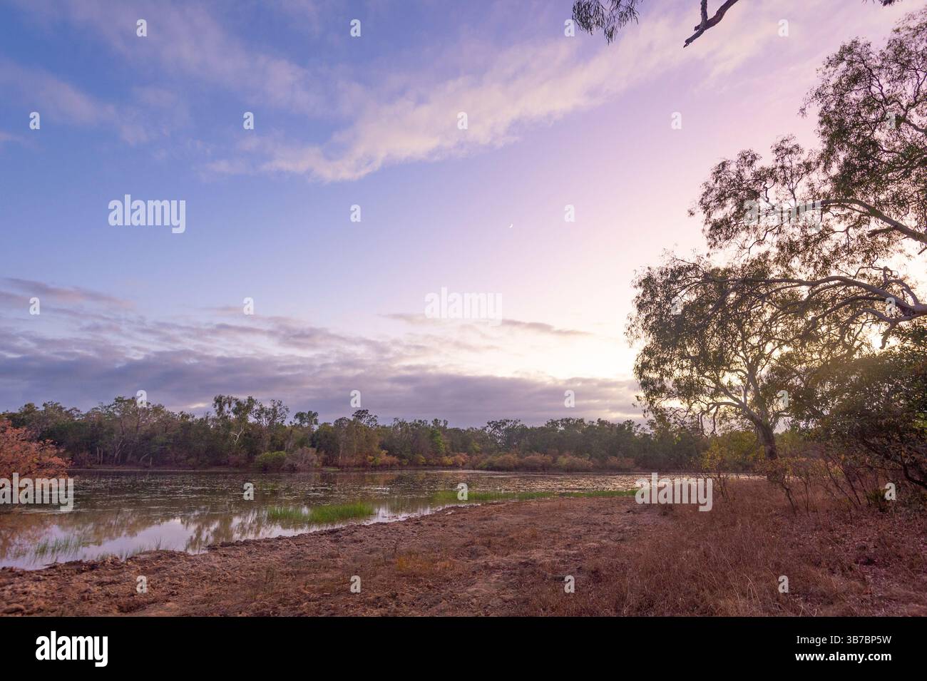 Ethereal sunrise over Horseshoe Lagoon, Lakefield National Park ...