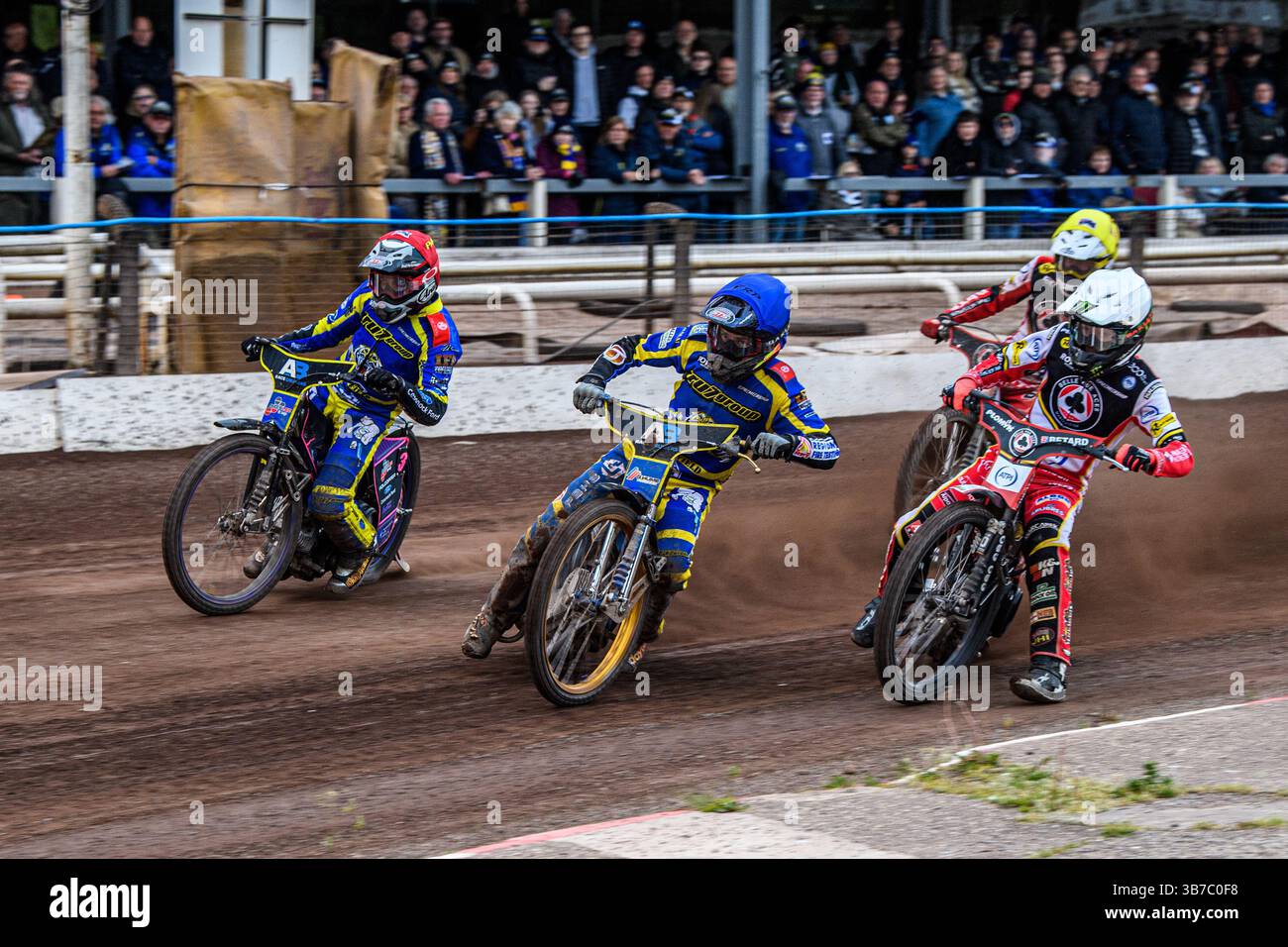 Owlerton Stadium, Sheffield on Monday 5th May 2025. Justin Sedgmen of ...