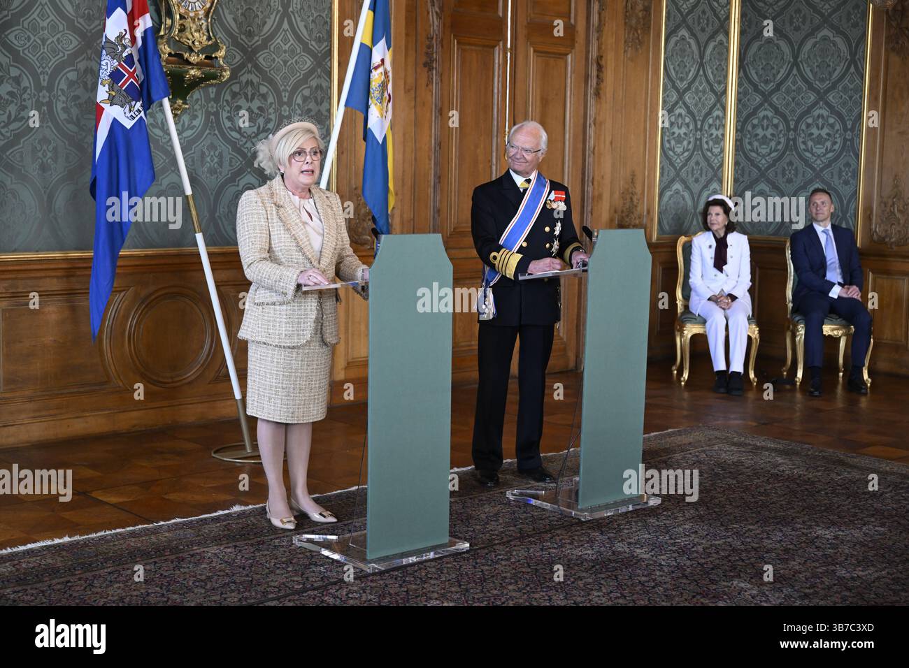 President Halla Tómasdóttir and King Carl XVI Gustaf deliver their ...