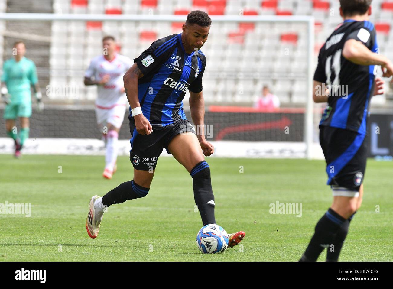 Bari, Italy. 06th May, 2025. Henrik Wendel Meister (Pisa) during SSC ...