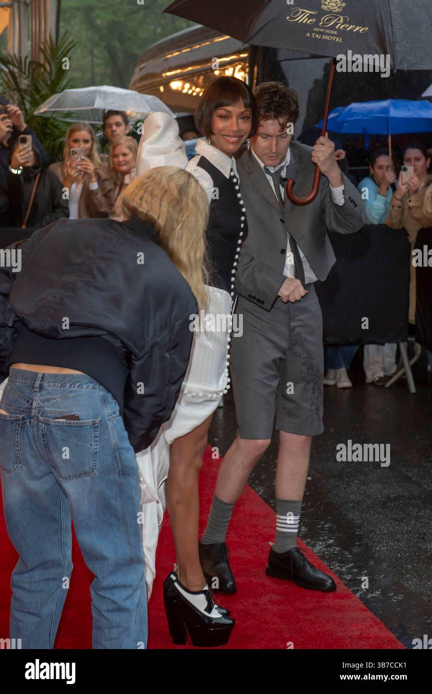 New York, United States. 05th May, 2025. Zoe Saldaña wearing Thom Brown ...