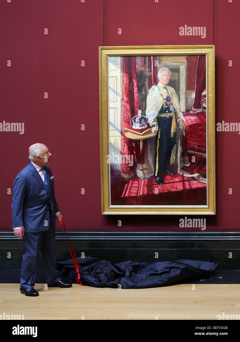 King Charles III unveils the new Coronation State Portraits in the ...