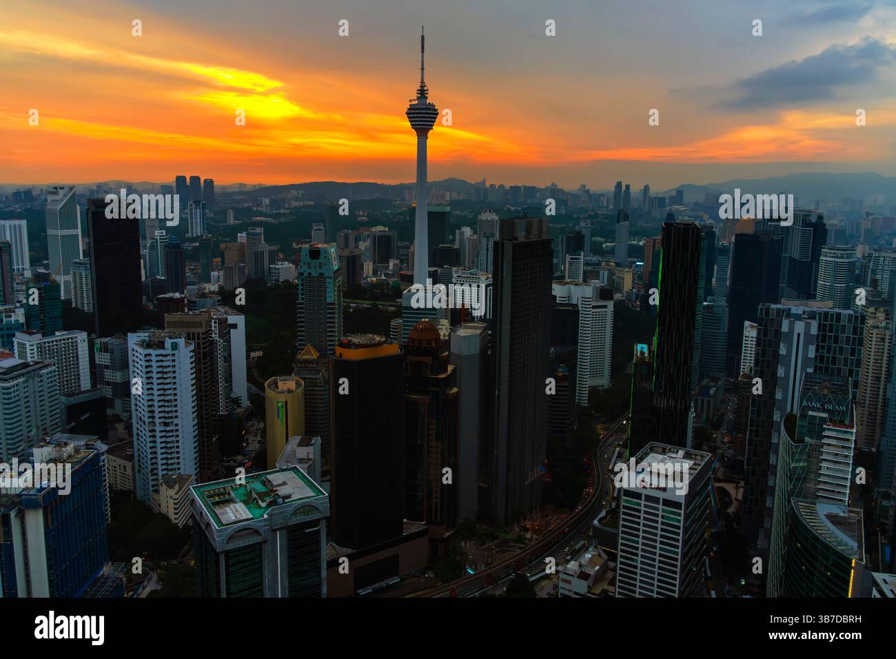 Stunning view of Menara KL Tower at the sunset. Kuala Lumpur, Malaysia ...