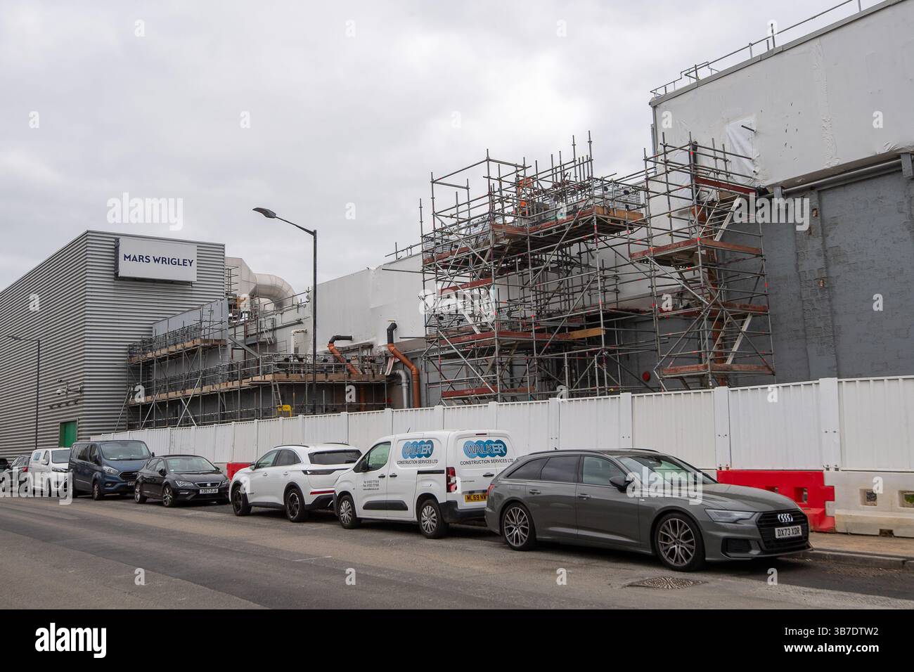 Slough, Berkshire, UK. 6th May, 2025. The Mars Wrigley factory on ...