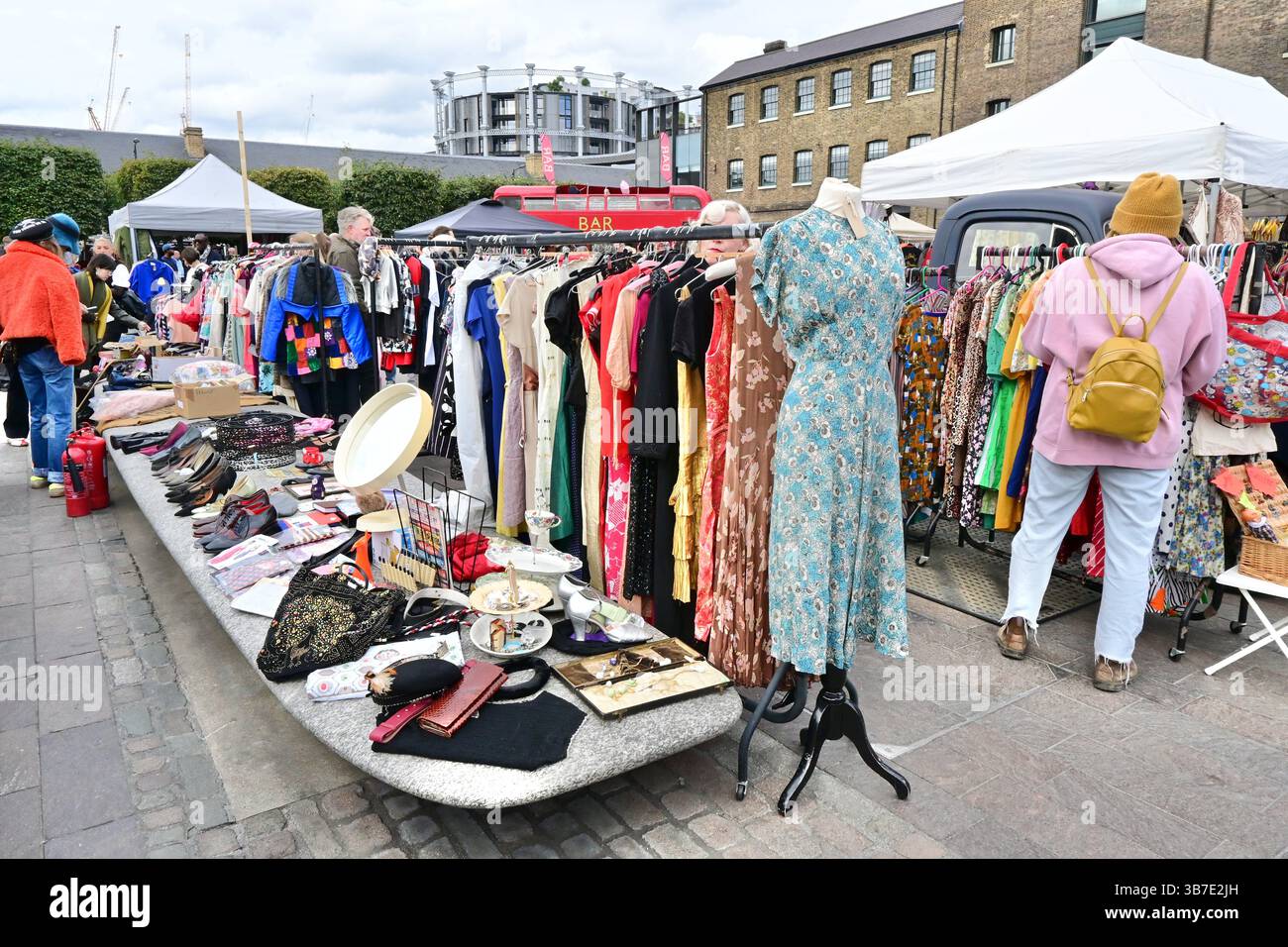 The Classic Car Boot Sale, Kings Cross, London Stock Photo - Alamy