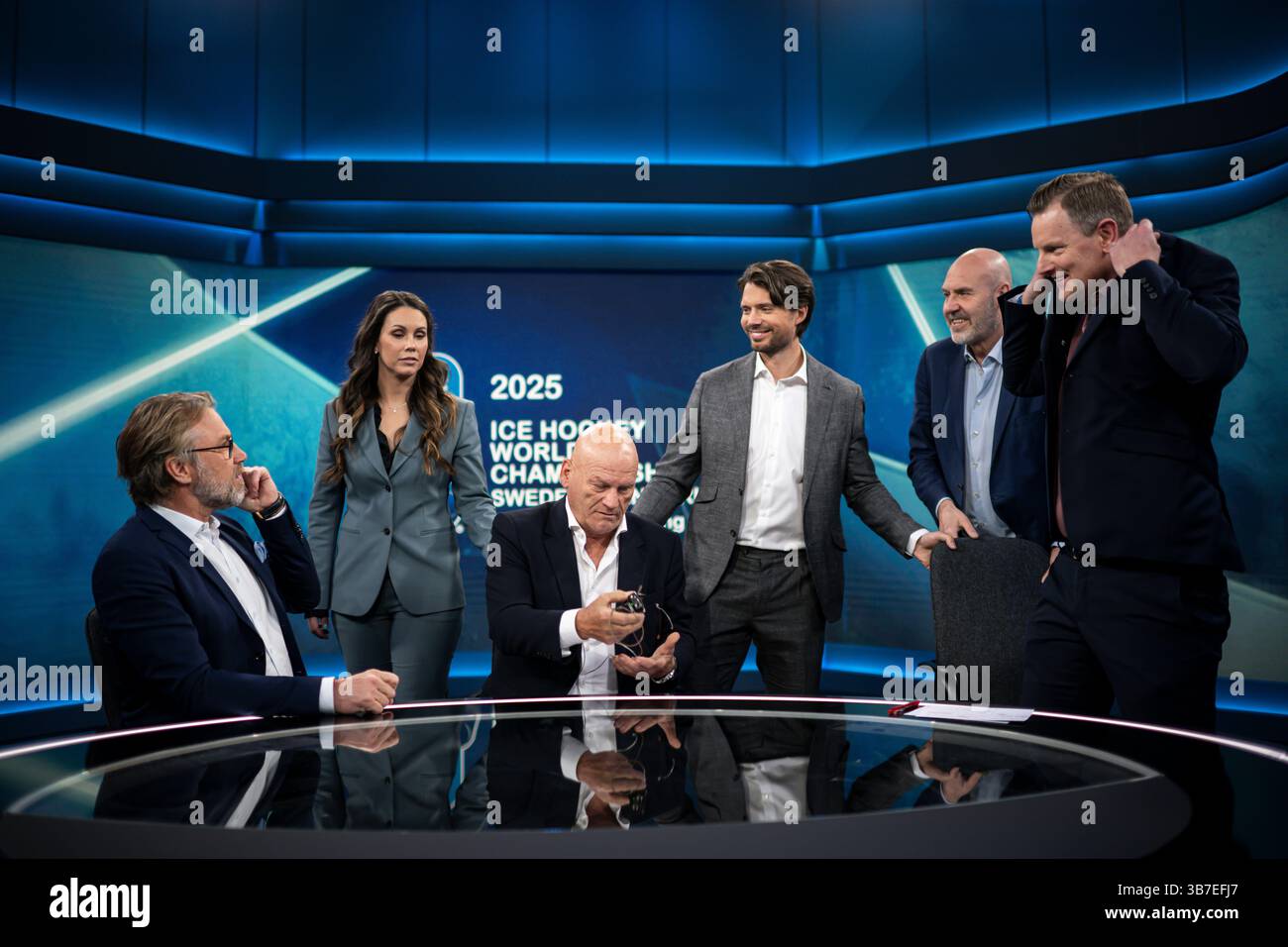 Stockholm, Sverige. 06th May, 2025. 250506 Peter Forsberg, Valentina ...