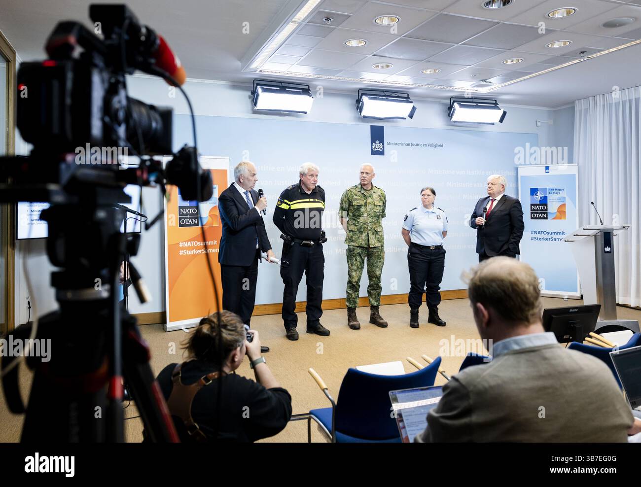 DEN HAAG - (VLNR) Pieter-Jaap Aalbersberg, the National Coordinator for ...