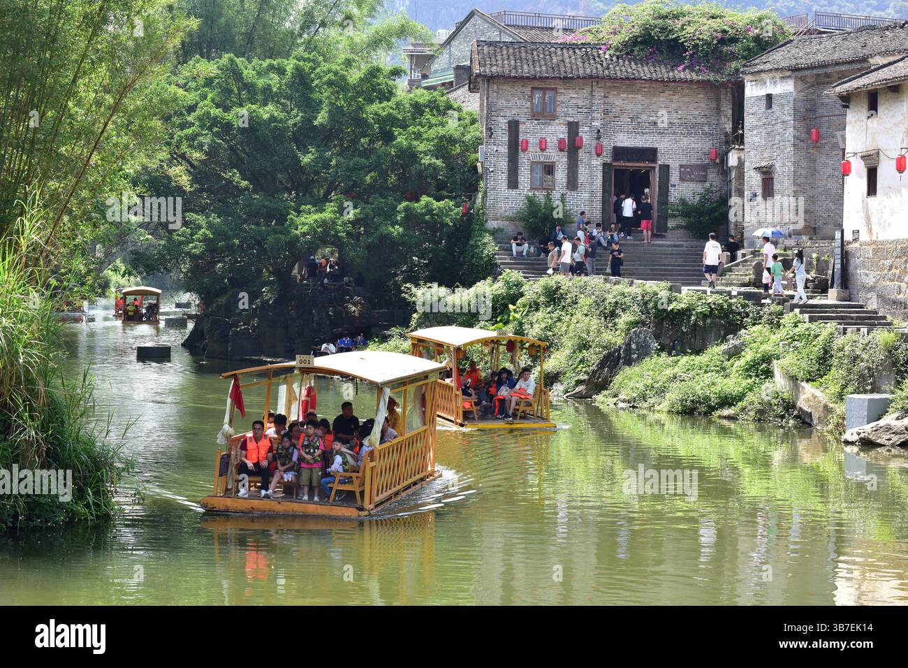 Hezhou, China's Guangxi Zhuang Autonomous Region. 2nd May, 2025 ...