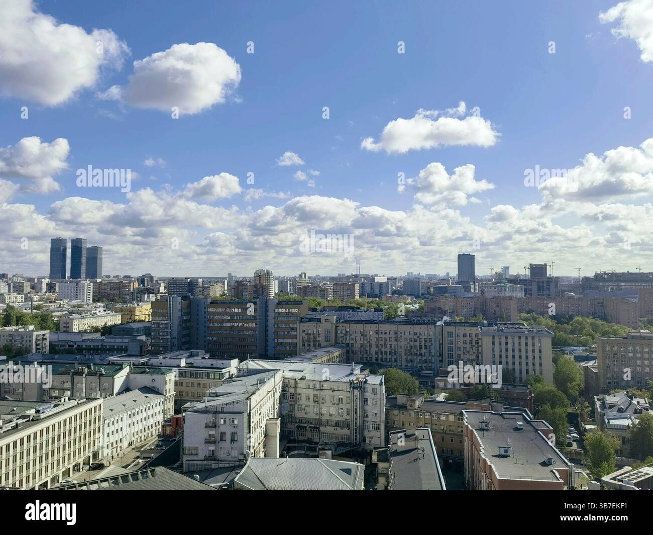 (250506) -- MOSCOW, May 6, 2025 (Xinhua) -- This photo taken on May 6 ...