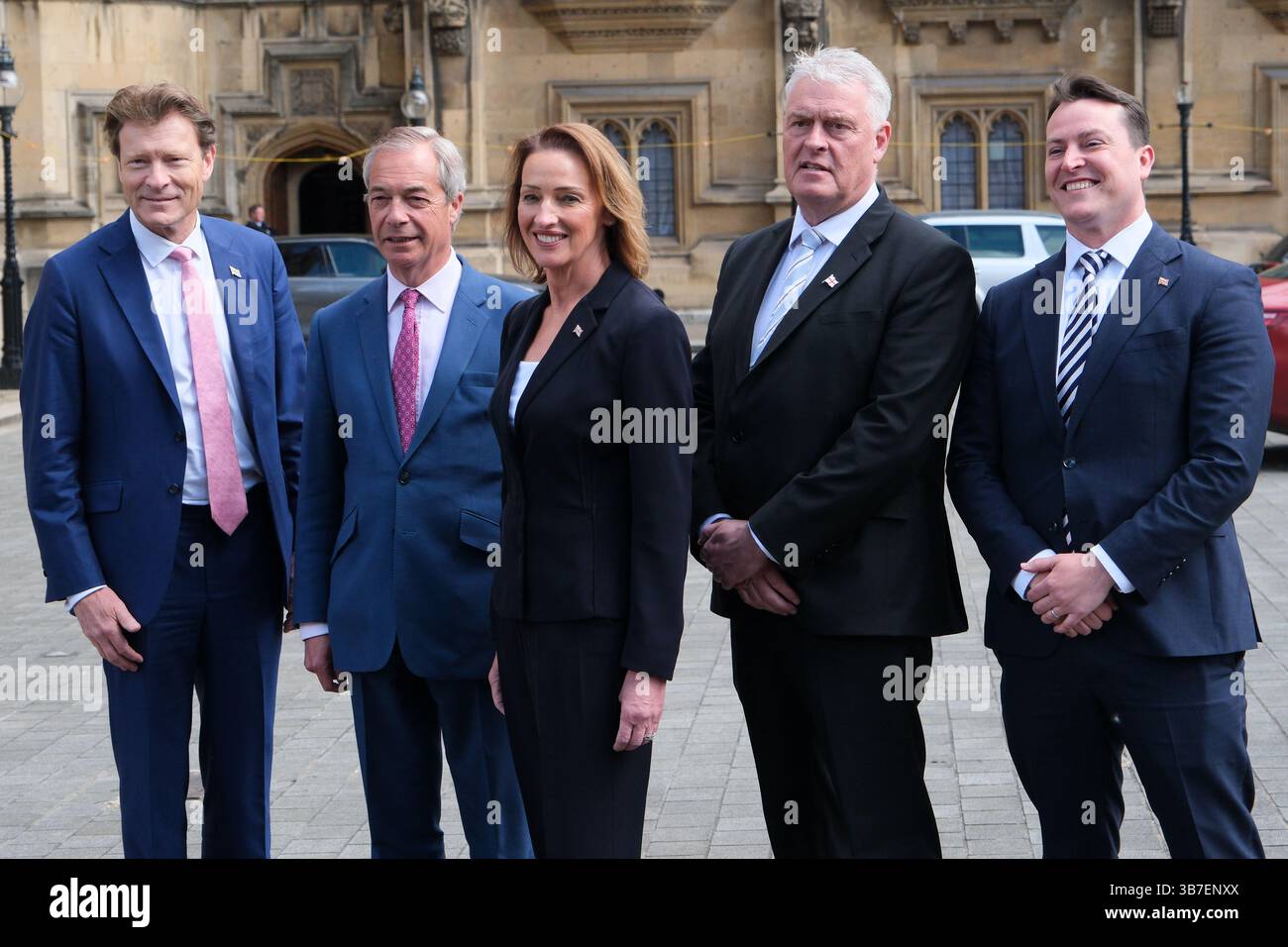 Houses of Parliament, London, UK. 6th Mat 2025. Nigel Farage and Reform MPs present new MP Sarah ...