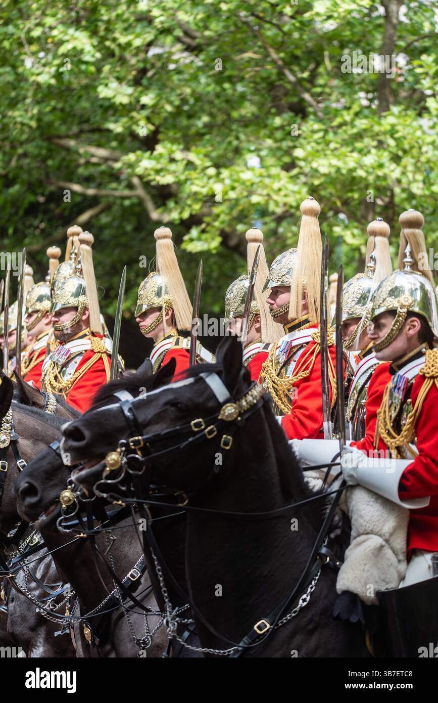 Ve day 80th anniversary hi-res stock photography and images - Alamy