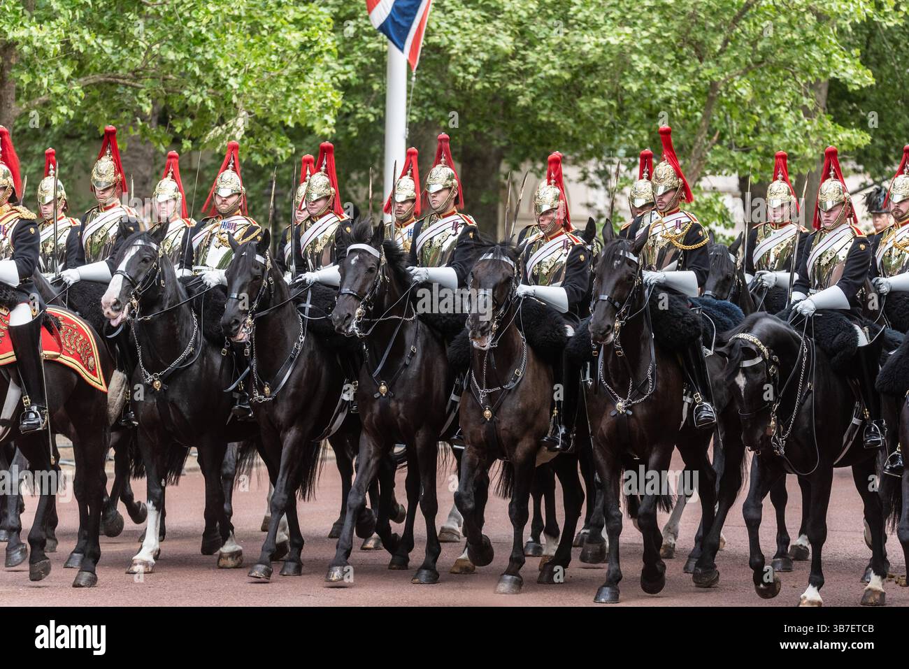 VE Day 80th Anniversary event. The Blues and Royals (Royal Horse Guards ...