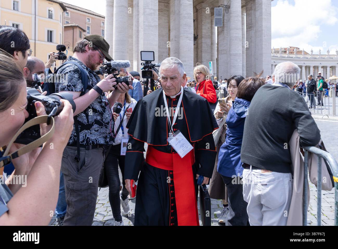 Rome, Italy. 06th May, 2025. Cardinal John Atcherley Dew leaves St ...