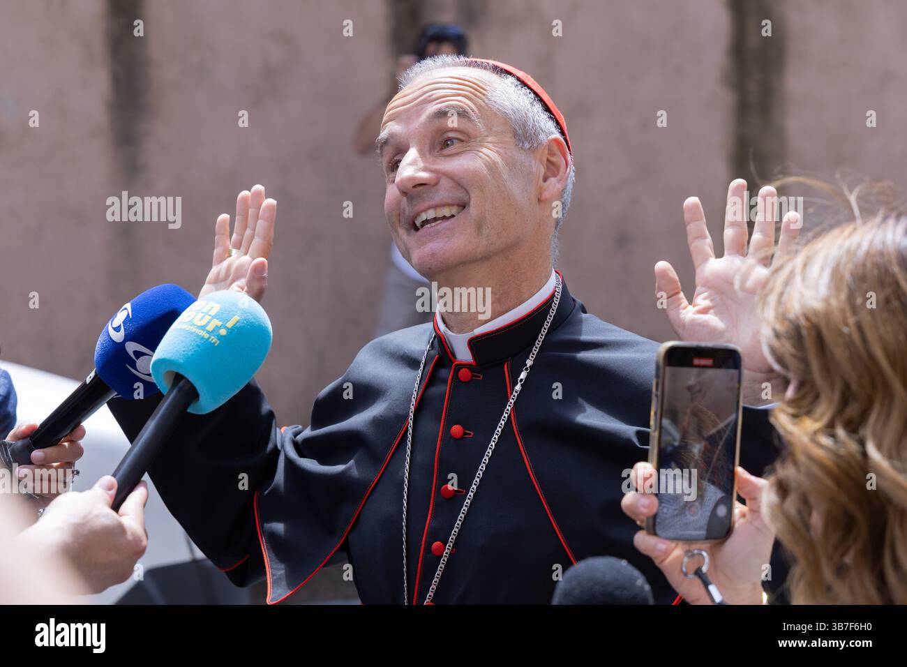 Cardinal Jean-Paul Vesco leaves St. Peter's Square after the Twelfth ...