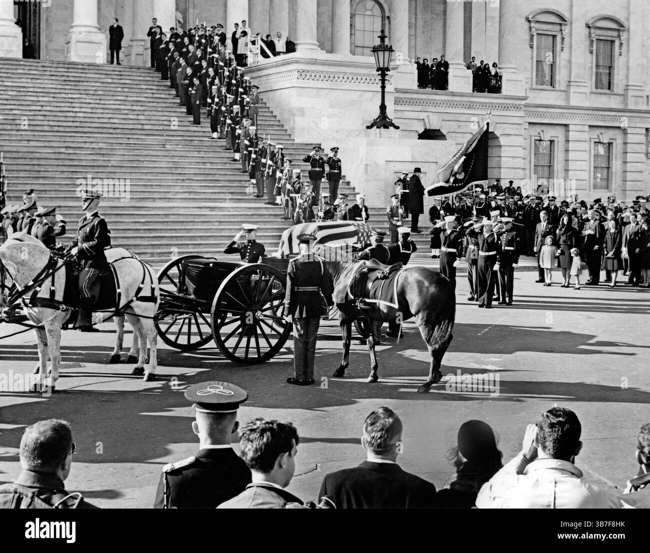 Jfk jr casket hi-res stock photography and images - Alamy
