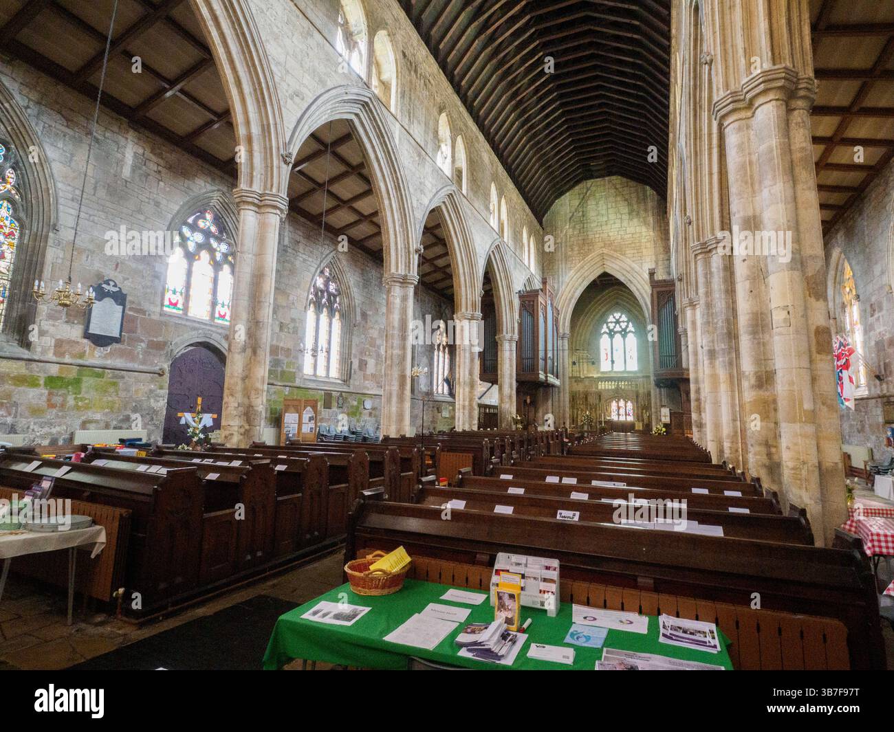 The nave Howden Minster Stock Photo - Alamy