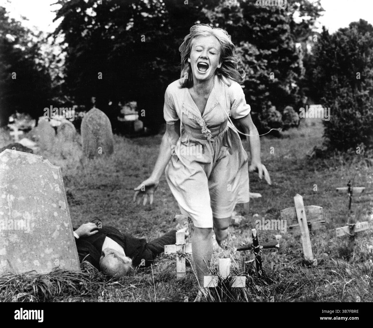 Hayley mills sky west and crooked hi-res stock photography and images ...