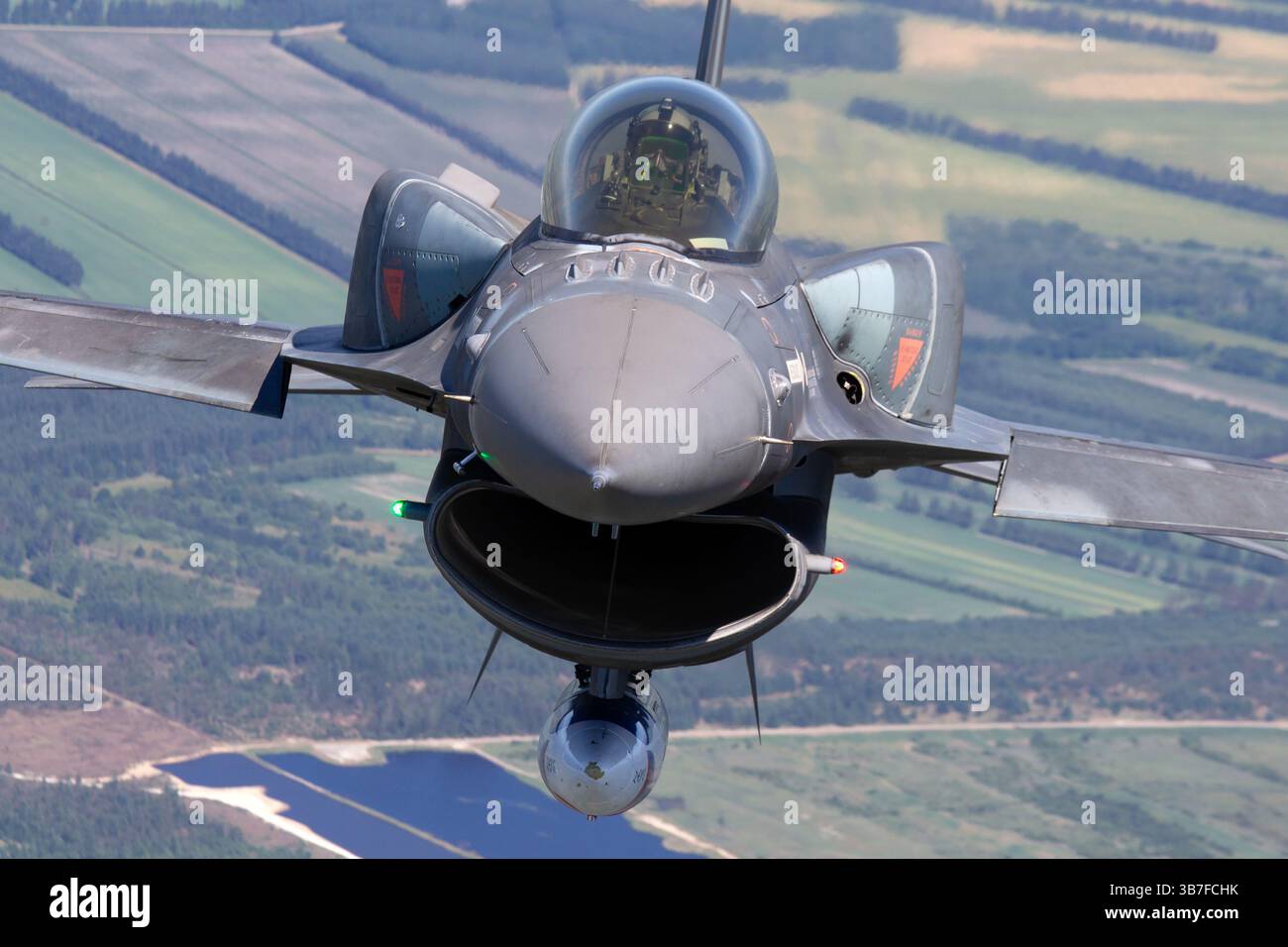 A Greek Air Force General Dynamics F-16 Fighting Falcon fitted with ...