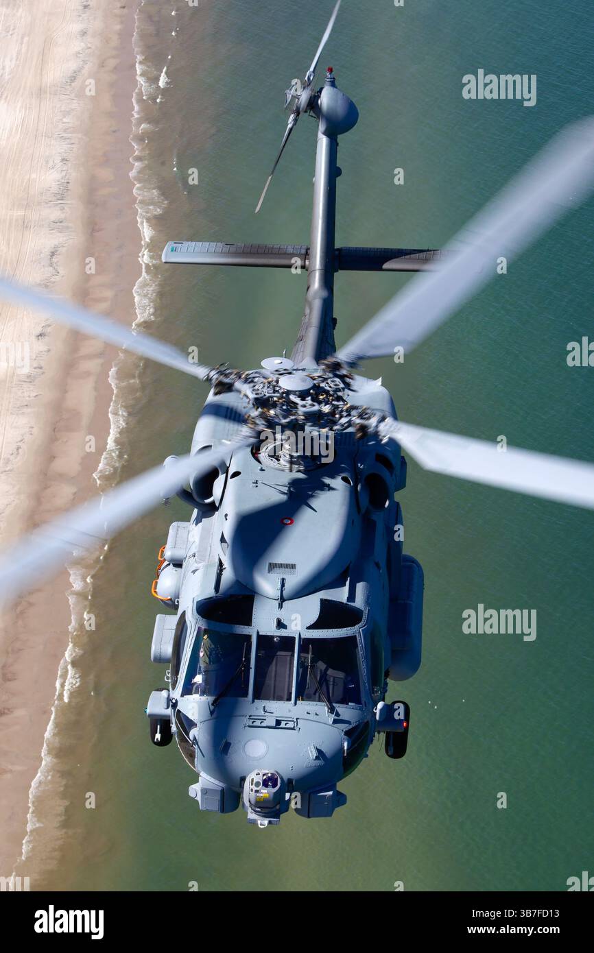 The Sikorsky MH-60R Seahawk, registered N-977, is a modern maritime ...