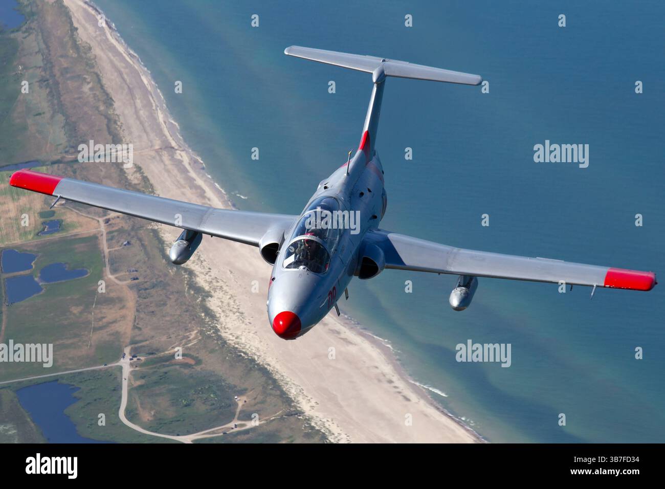 The Aero L-29 Delfin, used by the Russian Air Force, is a jet trainer ...