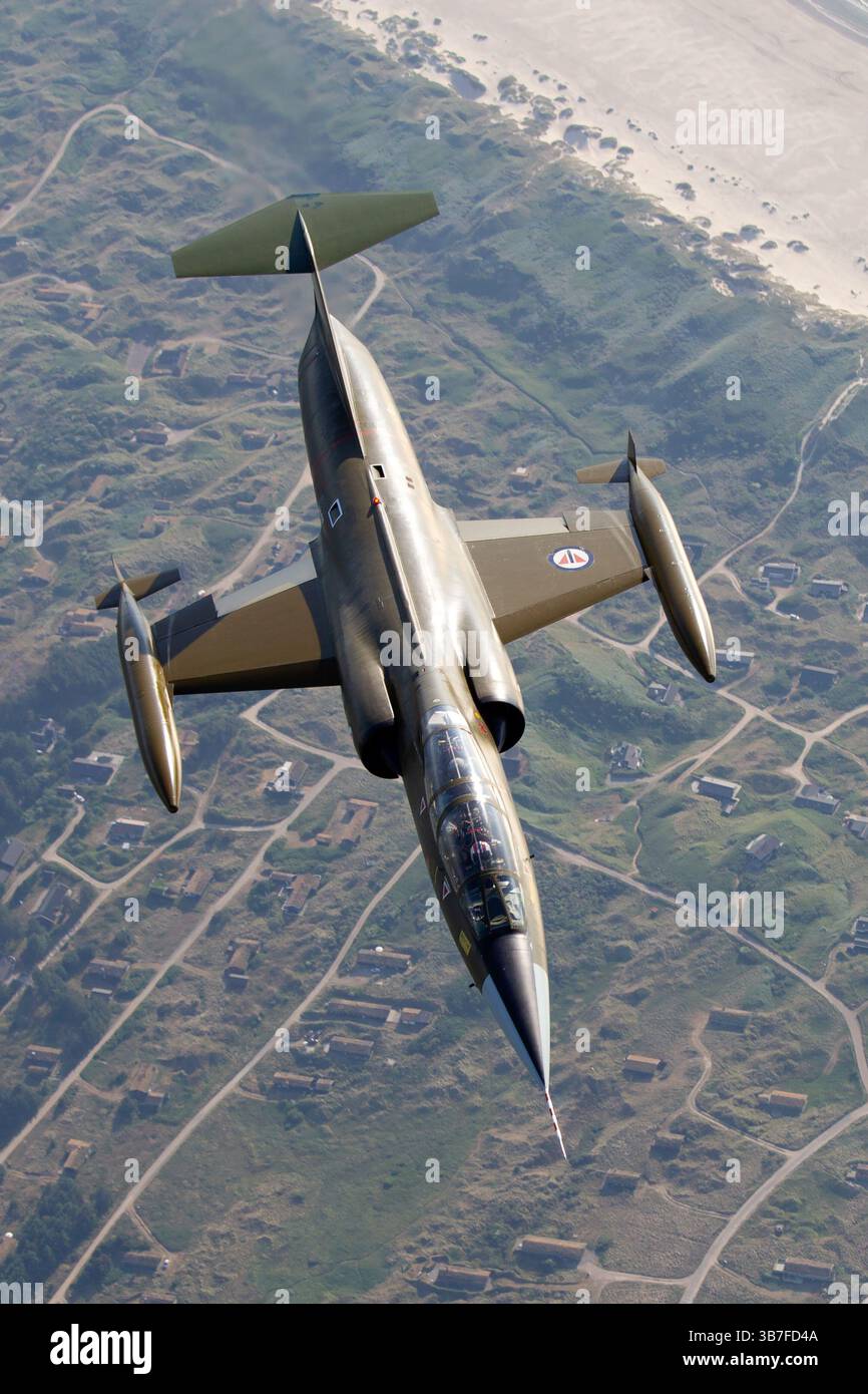 The Norwegian Canadair CF-104D Starfighter, part of the Canadian-built ...