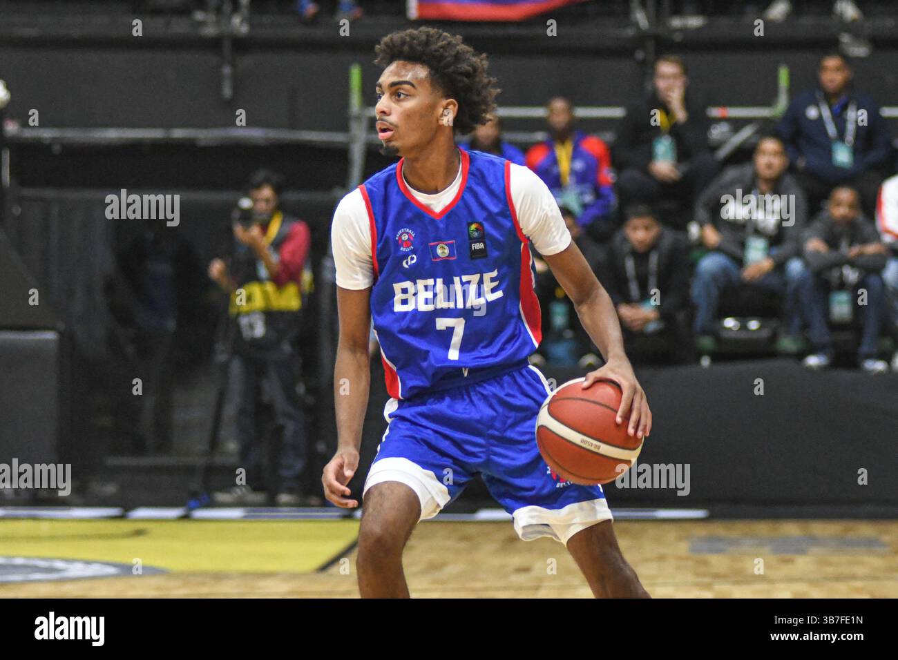Ian parham basketball hi-res stock photography and images - Alamy