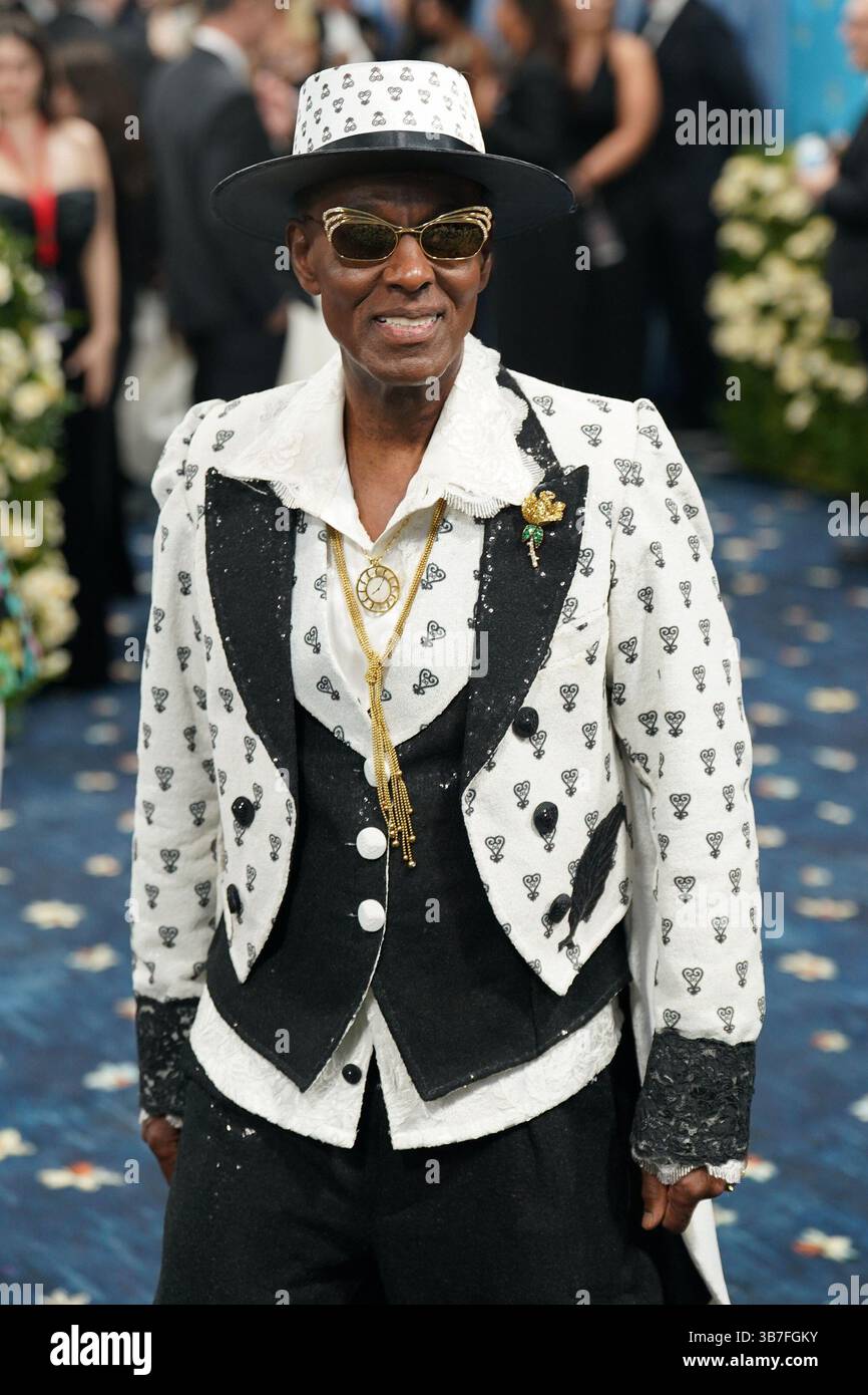Dapper Dan at arrivals for The 2025 Costume Institute Exhibition ...