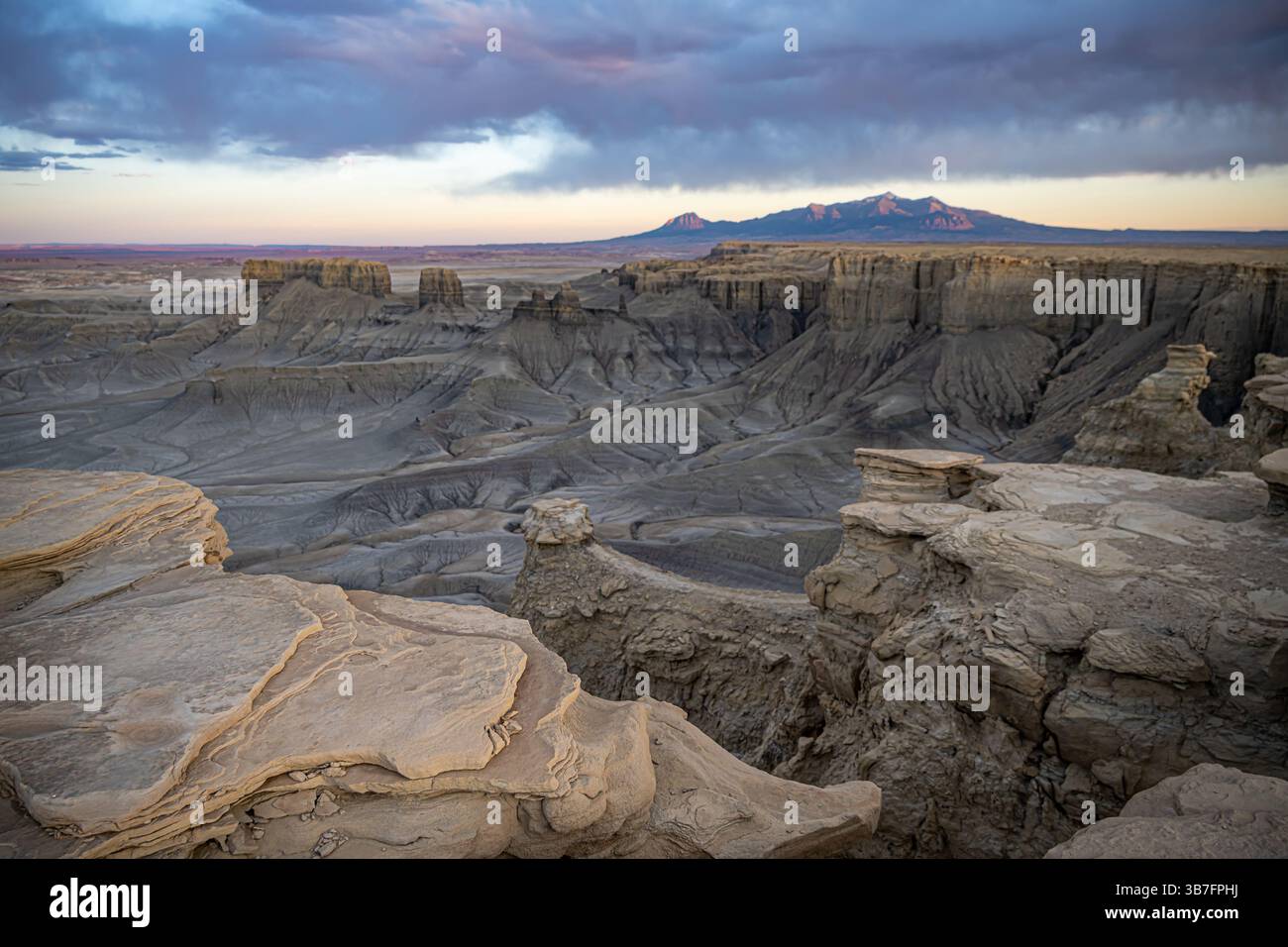 Dusk settles over Moonscape Overlook (a.k.a. Skyline Rim Overlook, Blue ...