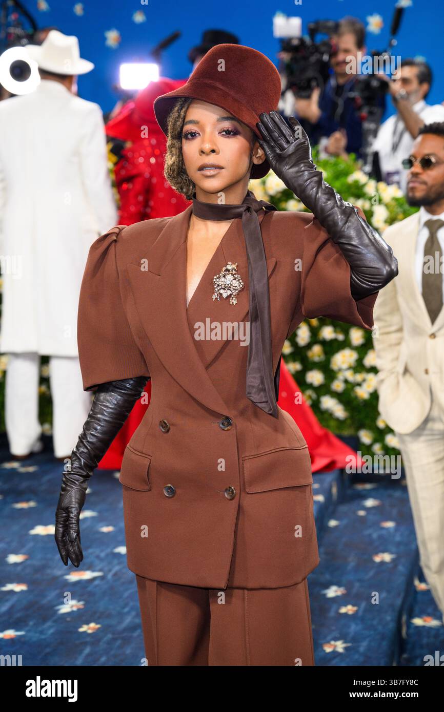 New York, USA. 5 May 2025. Kara Young attending the Metropolitan Museum ...