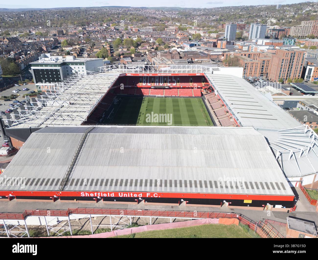 Sheffield united stadium bramall lane hi-res stock photography and ...