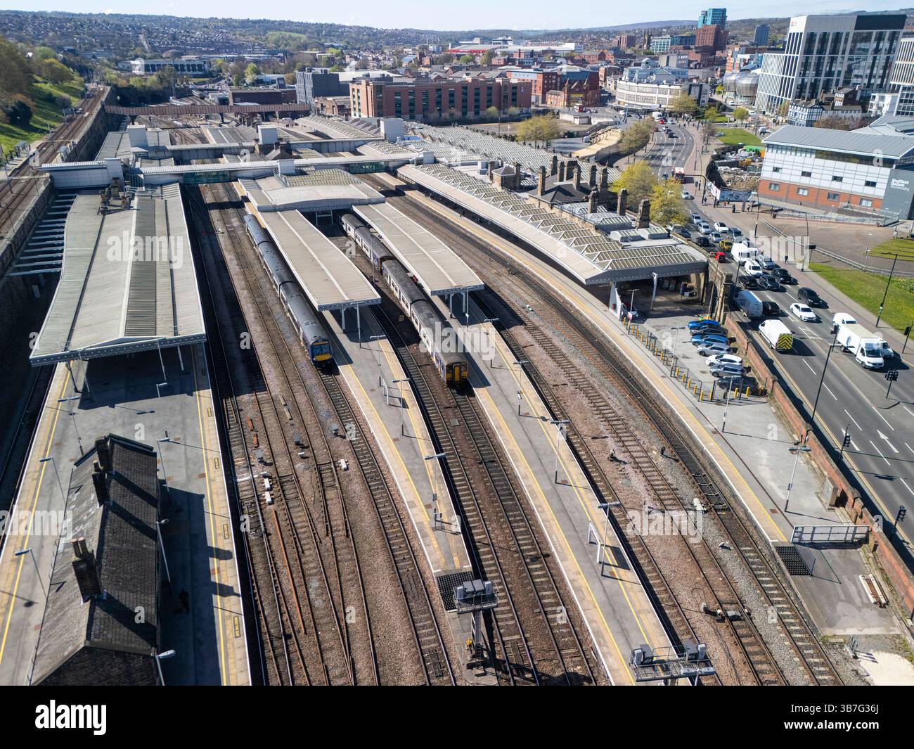 Aerial image of Sheffield train station UK Stock Photo - Alamy