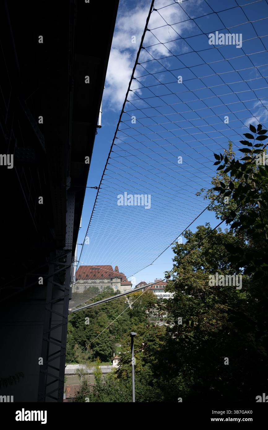 Bridge safety net, preventing suicidal or accidental falling of a ...