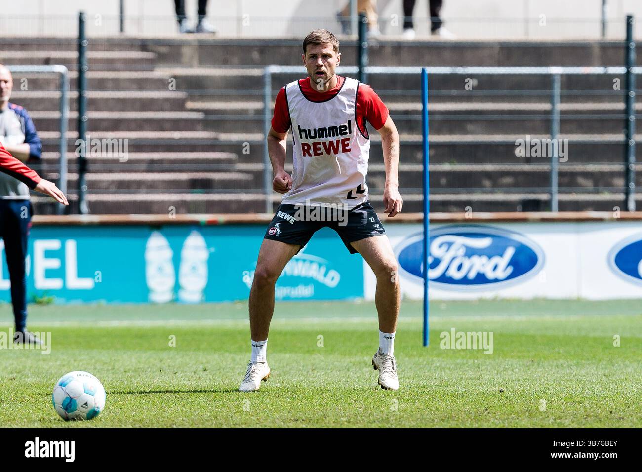 Imad Rondic (1. FC K?ln, 27) 2. Fussball Bundesliga: Training 1. FC K ...