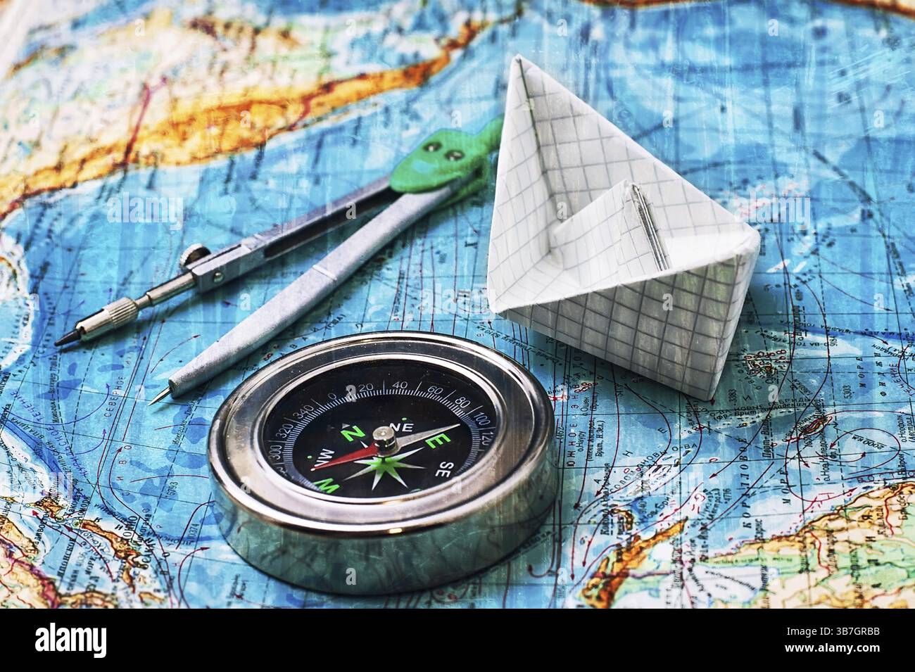 Vintage boat navigates hi-res stock photography and images - Alamy