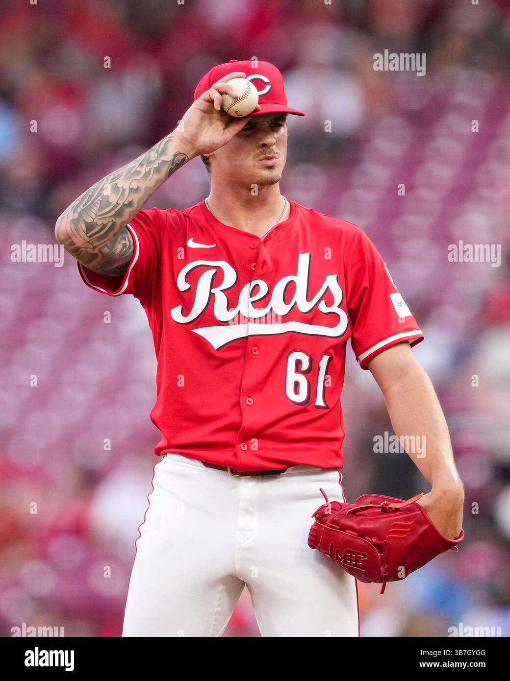 Cincinnati Reds pitcher Chase Petty throws during the second baseball ...