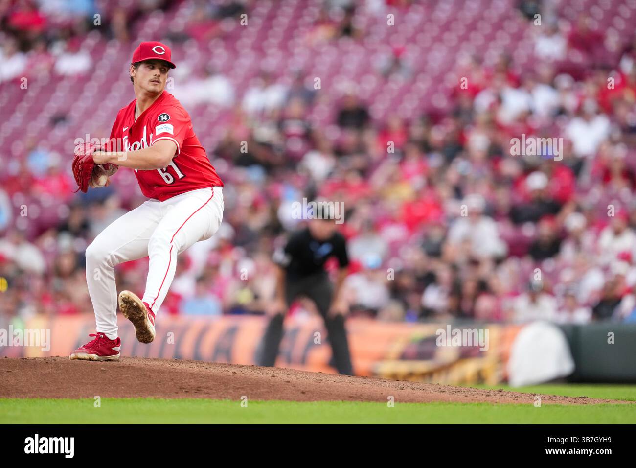 Cincinnati Reds pitcher Chase Petty throws during the second baseball ...