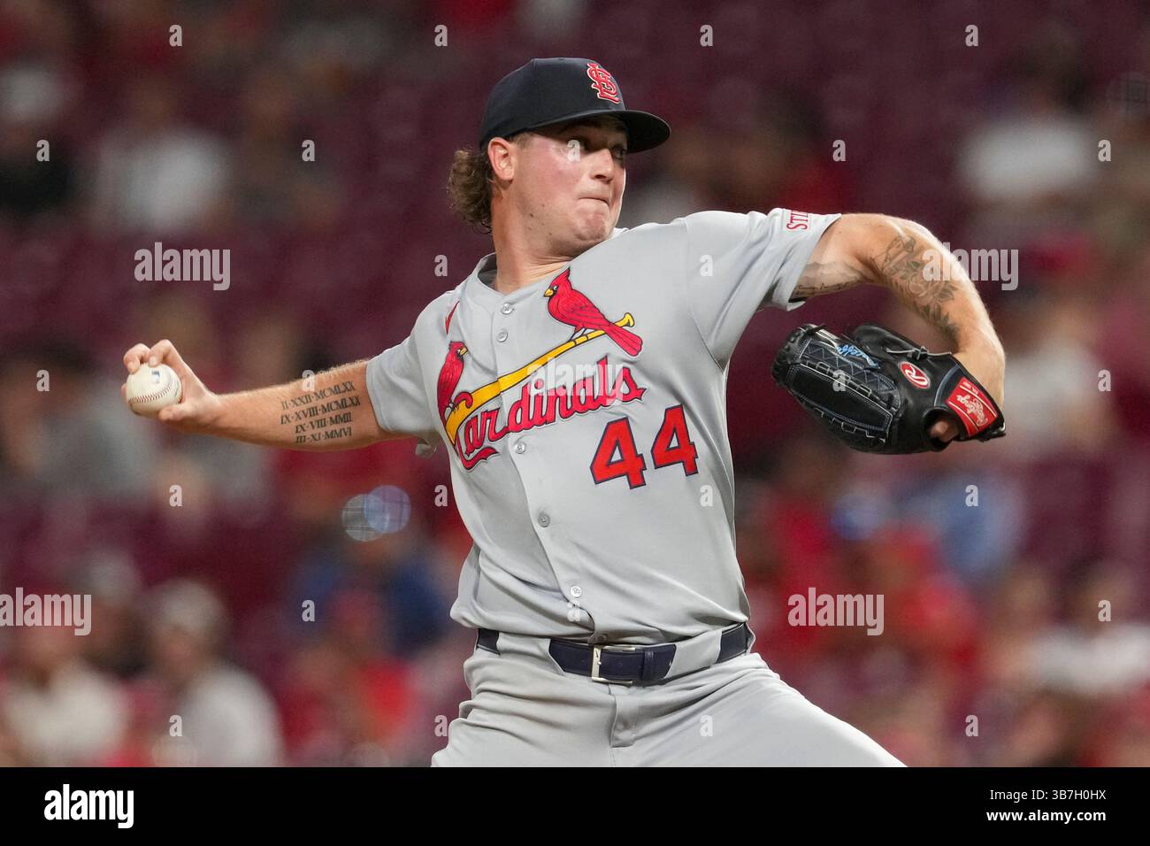 St. Louis Cardinals pitcher Gordon Graceffo (44) throws during the ...