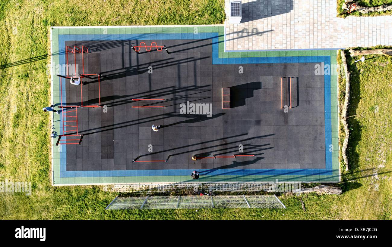 Aerial drone top view pull hi-res stock photography and images - Alamy