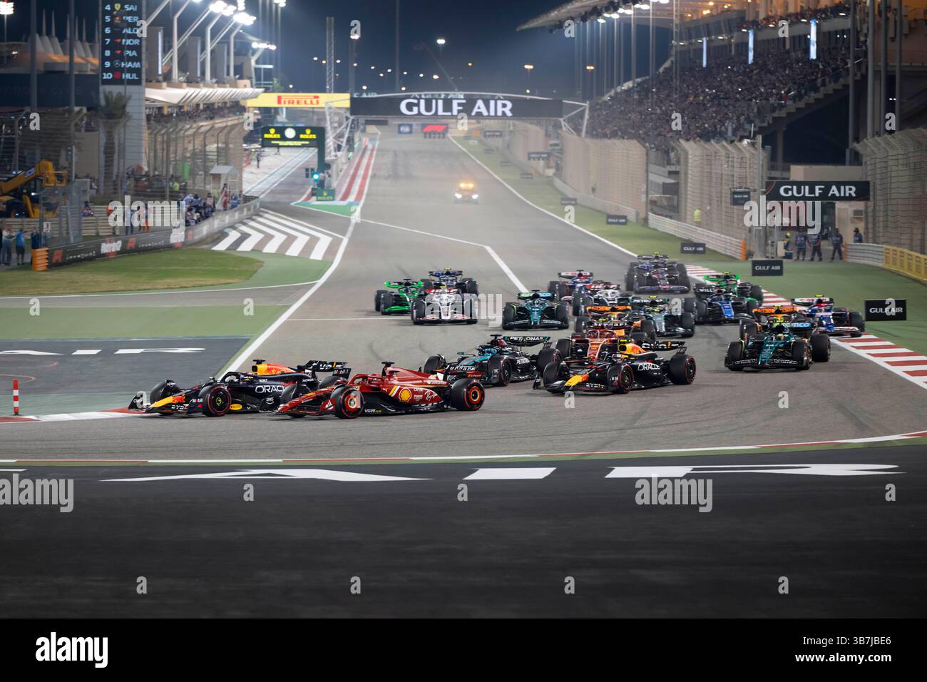 The start grid for race one in the 2024 season hi-res stock photography ...